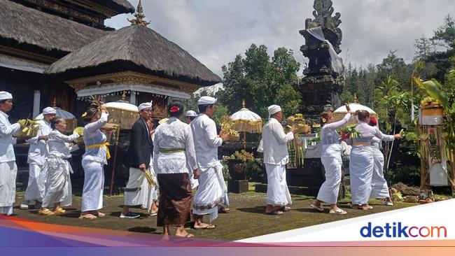 Pamarisudha Giri Parwata Digelar Usai Bule AS Tewas di Gunung Agung