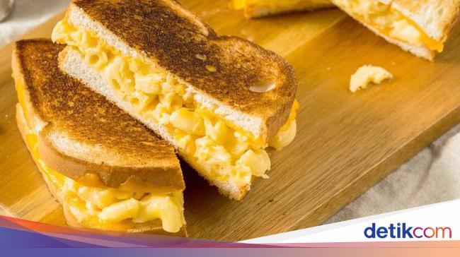 10 Resep Sandwich Enak dan Gampang Dibuat Buat Camilan Nonton Bola