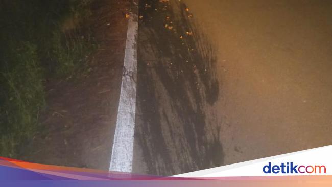 Penampakan Telur Busuk Dilempar ke Kantor NasDem-Tempat Acara Anies Penampakan Telur Busuk Dilempar ke Kantor NasDem-Tempat Acara Anies