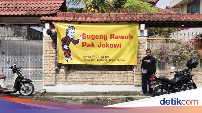 Tetangga Erina Gudono Pasang Spanduk untuk Sambut Kedatangan Jokowi Tetangga Erina Gudono Pasang Spanduk untuk Sambut Kedatangan Jokowi