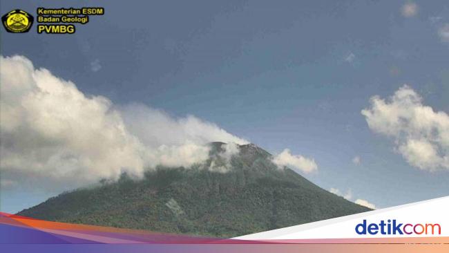 21 Gunung Berapi di Bali-Nusra, 1 di NTT Berstatus Siaga