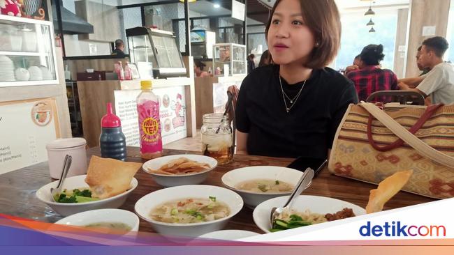 Me I Am, Mi Ayam Langganan Artis di Labuan Bajo