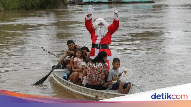 Bukan Rusa, Ini Kendaraan Santa-santa di Berbagai Belahan Dunia