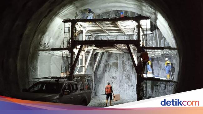Duarrr! Terowongan PLTA Terbesar Sumatera Diledakkan