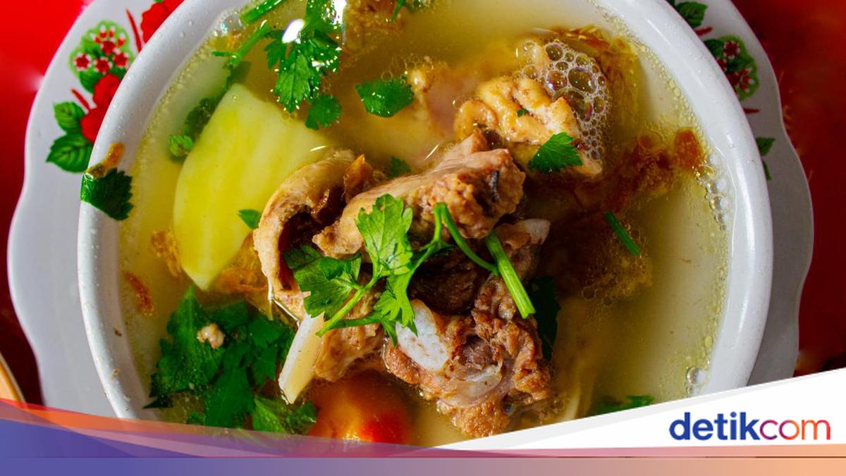 Resep Sup Tulang Sapi Berkuah Bening Gurih untuk Penghangat Badan