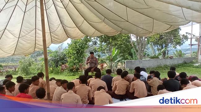 LDKS Adalah: Pengertian, Manfaat, dan Materi yang Diberikan