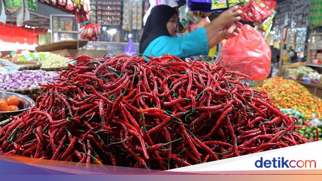 Jelang Nataru, Harga Cabai Merah di Ternate Merangkak Naik