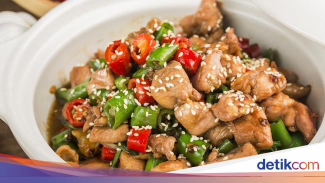 Resep Ayam Tumis Kecap Dan Cabe Yang Gurih Pedas