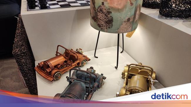 Ubah Onderdil & Logam Bekas Jadi Karya Estetik, UMKM Ini Cuan Besar!