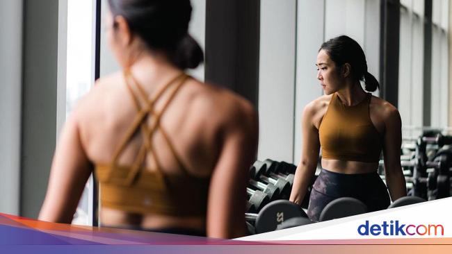 Potret Gisel saat Nge-Gym, Disebut Jadi Body Goals Potret Gisel saat Nge-Gym, Disebut Jadi Body Goals