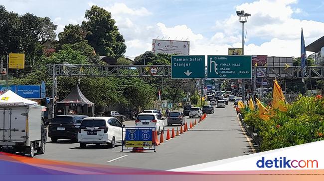 Lalin Puncak Macet di Sejumlah Titik, One Way Arah Jakarta Berlaku Siang Ini
