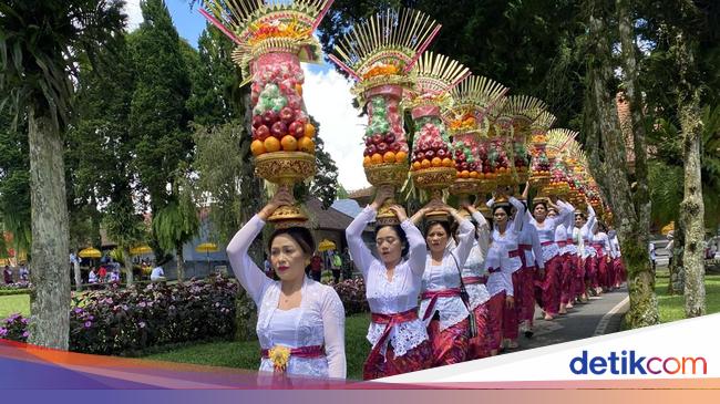 Jadwal Lengkap Parade Gebogan di Ulundanu Beratan