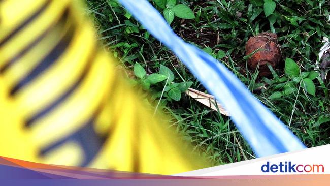 Ini Benda Mirip Granat yang Ditemukan di Bogor Ini Benda Mirip Granat yang Ditemukan di Bogor