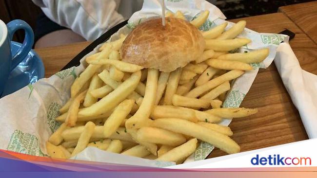 10 Makanan dengan Topping dan Isian Melimpah Sesuai Permintaan