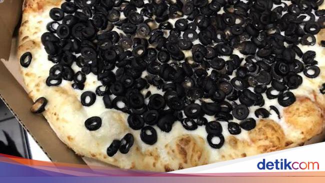 10 Makanan dengan Topping dan Isian Melimpah Sesuai Permintaan