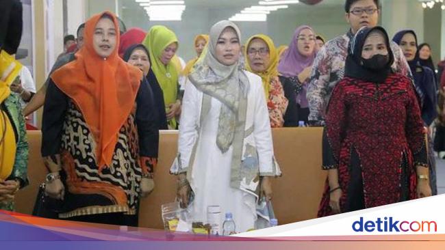 Sahabat Sandi Pekanbaru Wadahi Ibu-ibu Pelaku UMKM Pasarkan Produk Sahabat Sandi Pekanbaru Wadahi Ibu-ibu Pelaku UMKM Pasarkan Produk