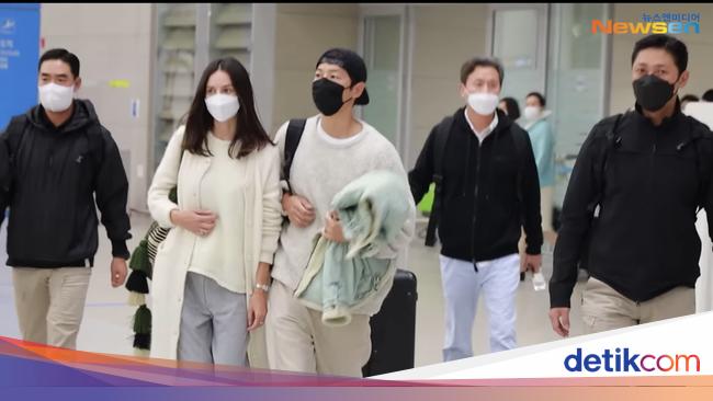 Breaking! Song Joong Ki Umumkan Pernikahan dengan Katy Louise Saunders