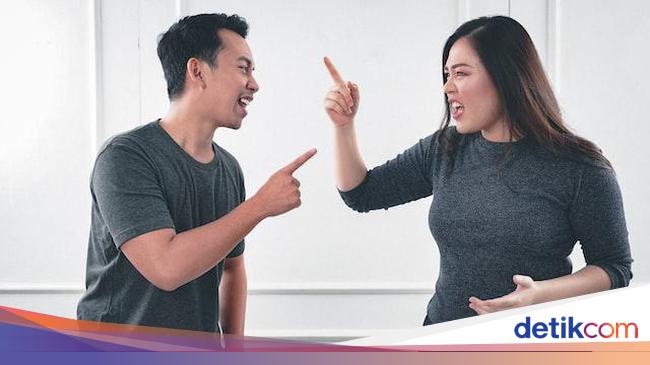 Impulsif Adalah: Tanda, Penyebab, dan Cara Mengatasinya
