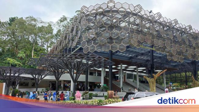 Lebih Nyaman, Ada Resto Hutan Hujan di Taman Safari Puncak
