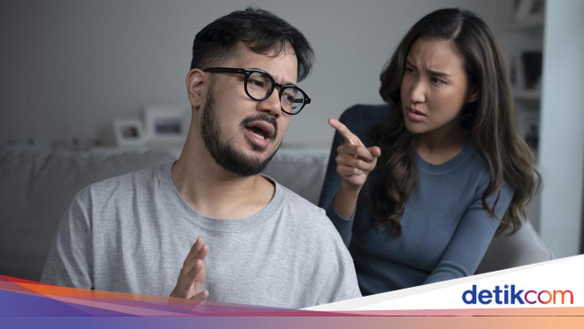 50 Contoh Majas Sinisme untuk Berbagai Kebutuhan