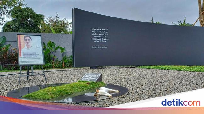 Mengenang Setahun Kepergian Eril di Sungai Aare Mengenang Setahun Kepergian Eril di Sungai Aare