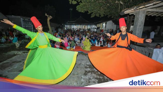 Kiai Muda Pendukung Ganjar Adakan Festival Tari Sufi di Kediri