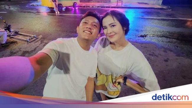 Mesra dengan Cewek Baru, Denny Caknan Move On dari Happy Asmara?