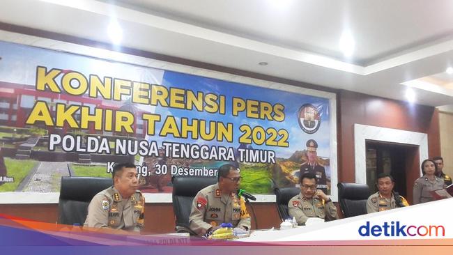 Polda NTT Pecat 18 Anggota Polisi, Mayoritas gegara Kasus Asusila Polda NTT Pecat 18 Anggota Polisi, Mayoritas gegara Kasus Asusila