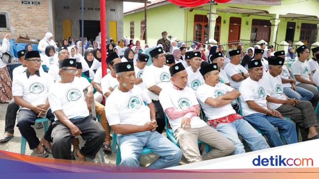 Relawan 'Tuan Guru Dukung Ganjar' Gelar Zikir & Doa Bersama di Medan