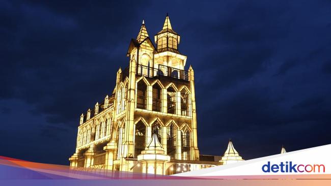 Castle Lampion, Objek Wisata Baru di Purwakarta yang Lagi Hits