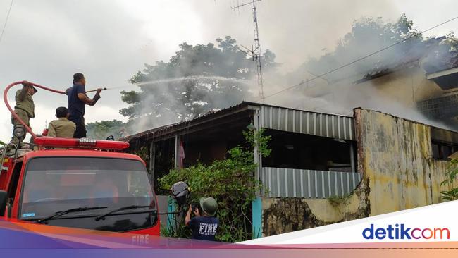 Rumah Warga Ponrogo Terbakar Diduga Korsleting, Kerugian Lebih Rp 100 Juta