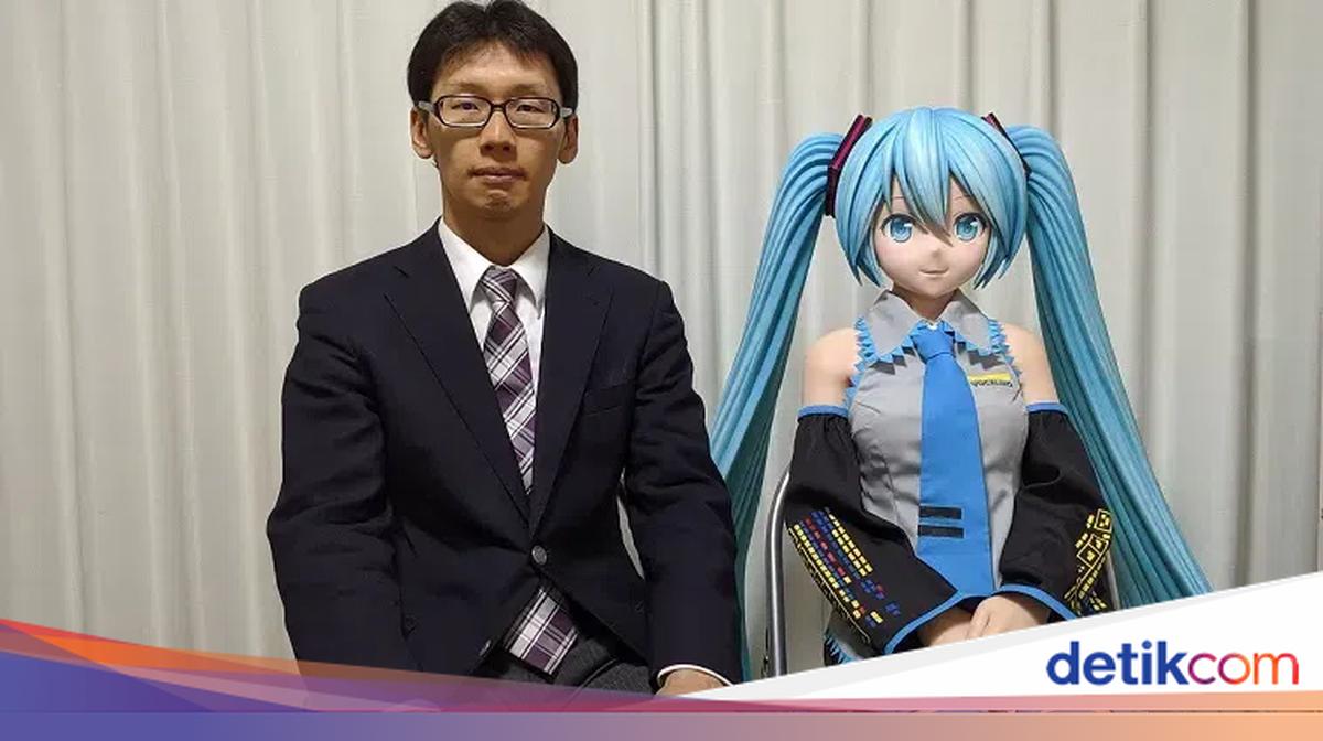Kisah Cinta Pria Jepang yang Nikahi Virtual Hatsune Miku, Awet 4 Tahun