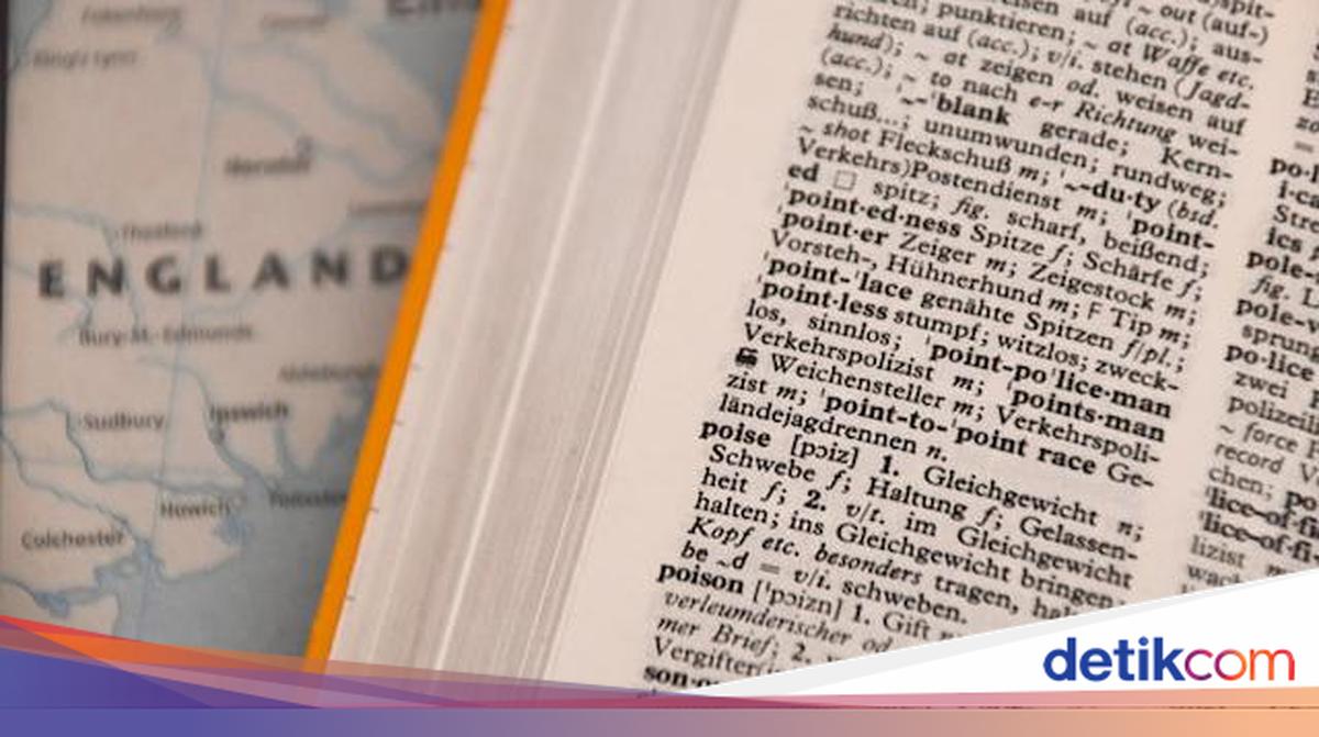 Contoh Verb 1 2 3, Bentuk -ing, dan Artinya