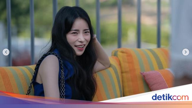 Lim Ji Yeon Tukang Bully di Drakor The Glory 'Diserbu' Foto Catok Rambut Lim Ji Yeon Tukang Bully di Drakor The Glory 'Diserbu' Foto Catok Rambut