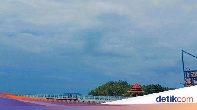 Menikmati Pulau Angso Duo dan Pantai Cerocok, Hidden Gems Sumbar