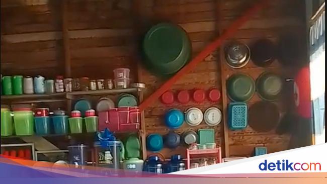 Potret Rumah Apung di Kalimantan Viral, Banyak Barang Tapi Sedap Dipandang