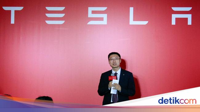 Asal China, Ini Tangan Kanan Elon Musk yang Disiapkan Jadi Bos Tesla
