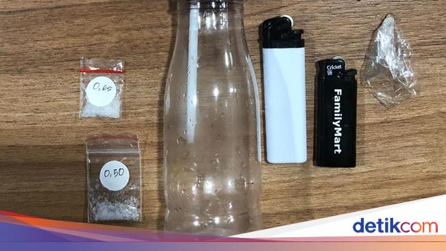 Ini Barang Bukti Disita dari Kombes Yulius: Sabu hingga Bong