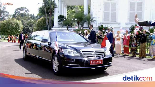 Mobil Limosin PM Malaysia Anwar Ibrahim saat Berkunjung ke Indonesia