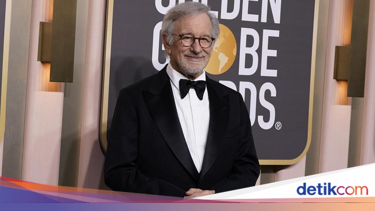 Nyaris Sutradarai Interstellar, Steven Spielberg: Punya Nolan Lebih Bagus