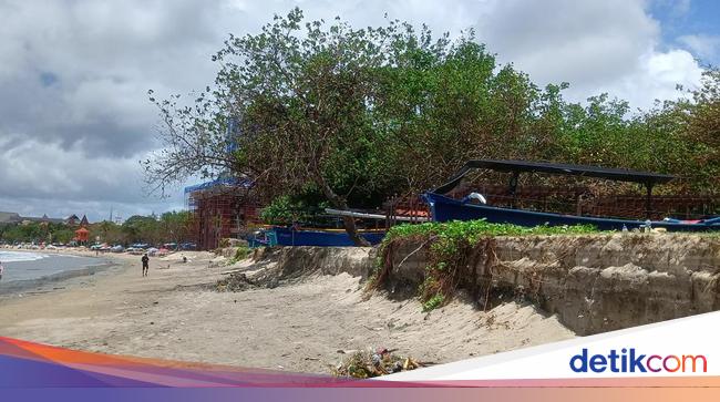 Bali Sepekan: Viral Foto Mesum Sulinggih-WNA Protes Ayam Berkokok