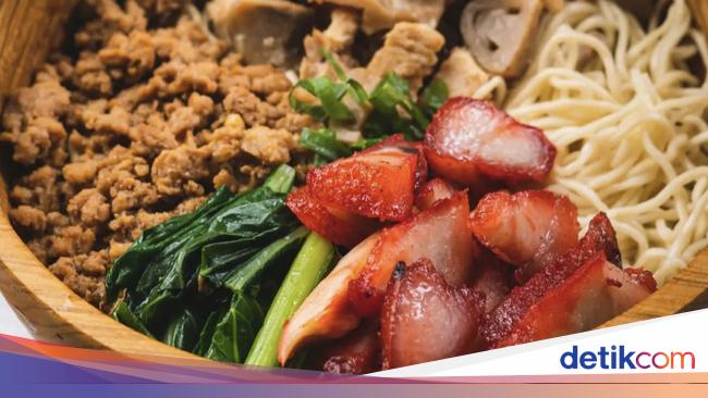 5 Bakmi Nonhalal Enak di Glodok, Topping Babi Cincang dan Babi Merah
