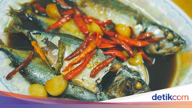 5 Resep Ikan Kembung Berbumbu Komplet yang Sedap dan Gurih Rasanya