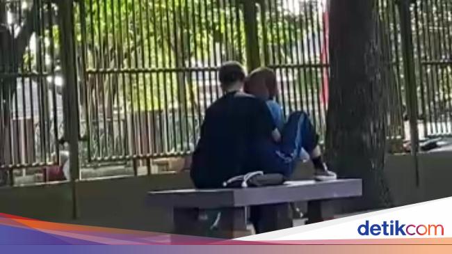 Viral Video Remaja Pacaran di Taman Dadaha Tasikmalaya