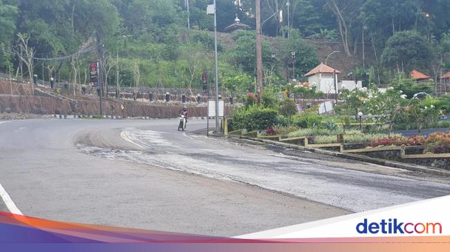 Jalan Jogja-Wonosari Patuk Kerap Berlubang-Merembes Air, Ada Apa?