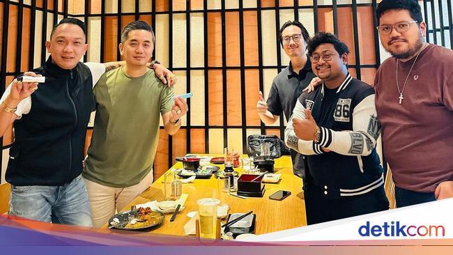 Henry Kurnia Adhi Tak Gengsi Makan Bareng Supir dan ART