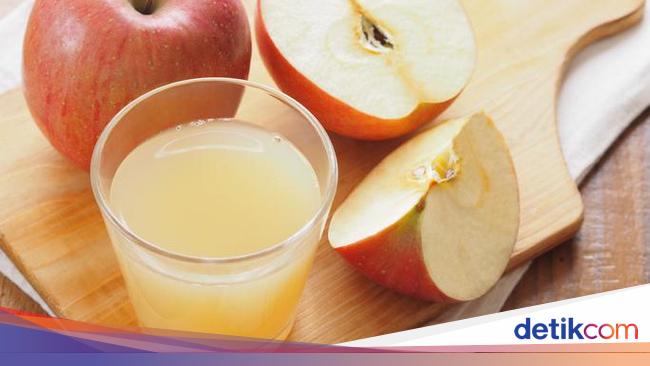 Minum Jus Apel secara Rutin Bisa Bikin Berat Badan Turun? Ini Penjelasannya Minum Jus Apel secara Rutin Bisa Bikin Berat Badan Turun? Ini Penjelasannya