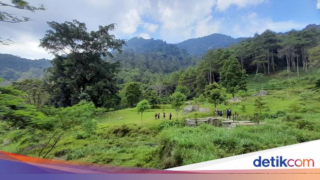 Pesona Gunung Manglayang, Harga Tiket Masuk dan Waktu Pendakian