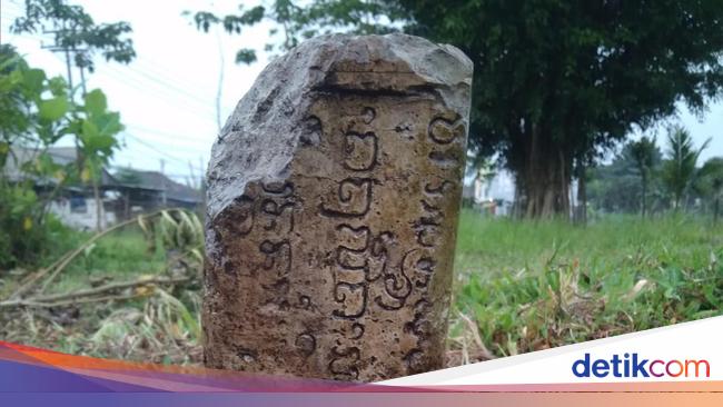 Penemuan Mencengangkan Prasasti Ampeldento yang Ungkap Patih Baru Majapahit Penemuan Mencengangkan Prasasti Ampeldento yang Ungkap Patih Baru Majapahit