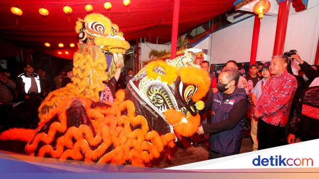 Perayaan Imlek di Kota Bandung Dulu dan Kini Perayaan Imlek di Kota Bandung Dulu dan Kini
